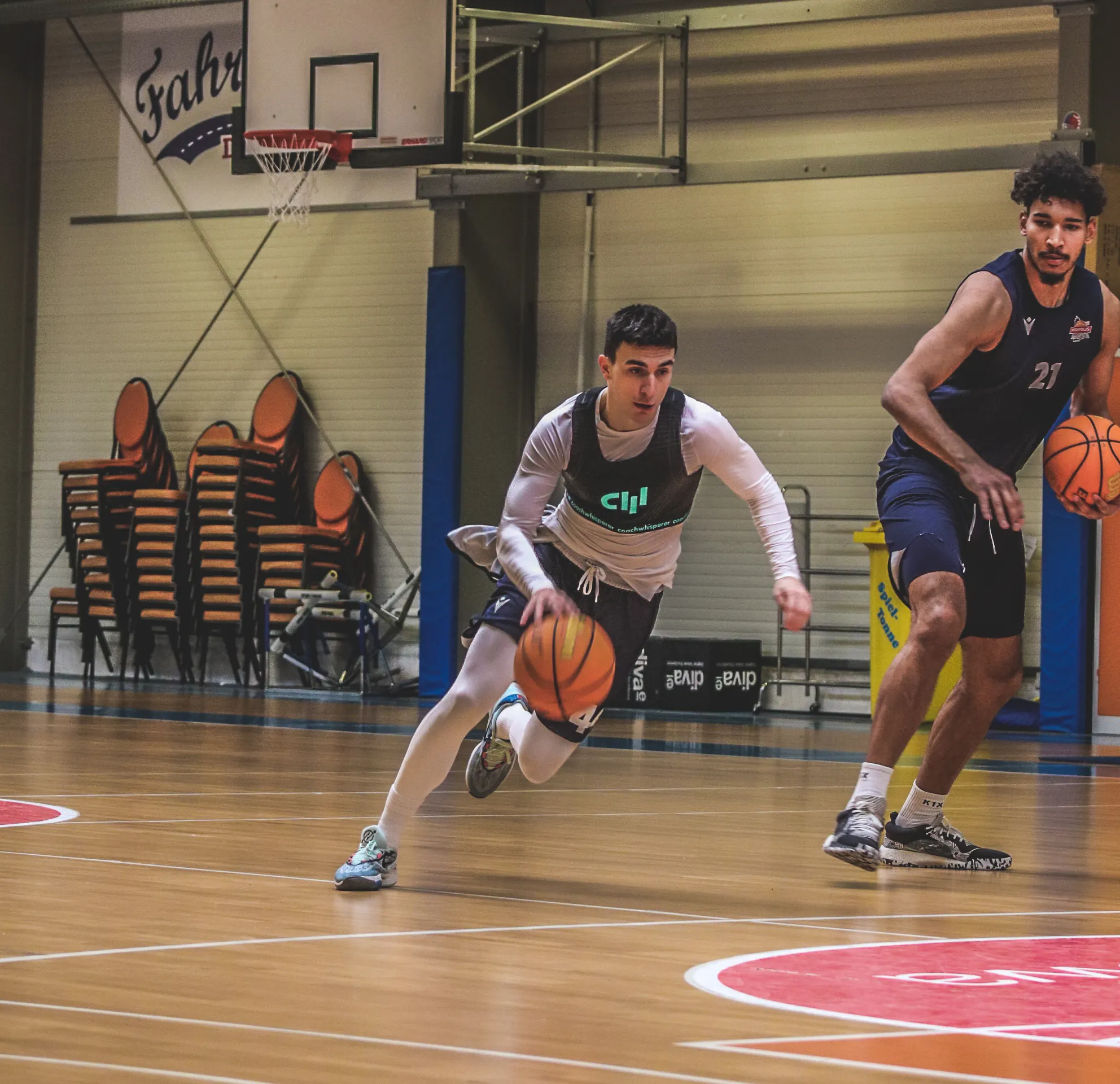 Live Communication for Basketball - Coachwhisperer